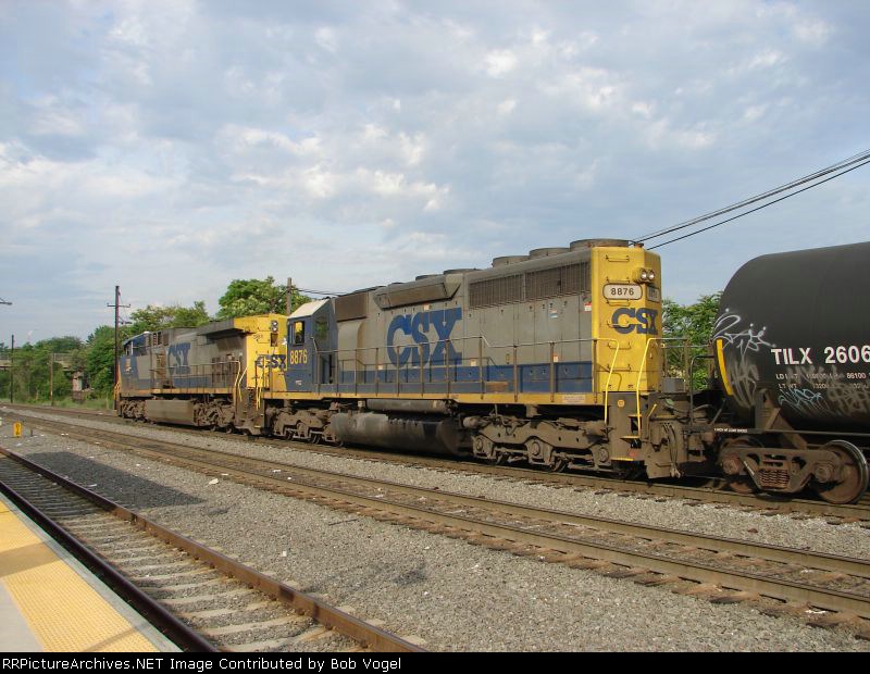 CSX 8876